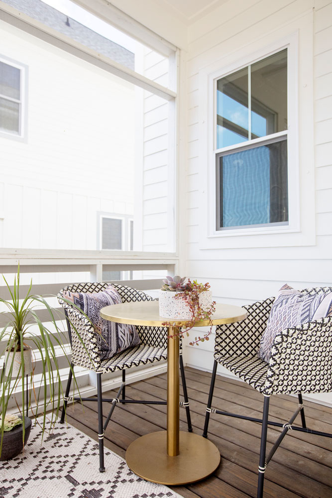 Interior designer Jesse Leigh Vickers layers luxe details into her new ...